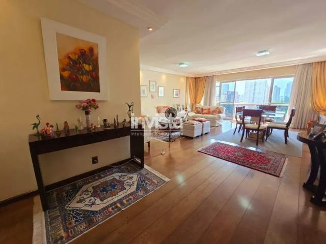 Apartamento à venda no bairro Embaré