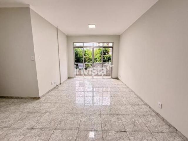 Apartamento à venda no bairro Embaré