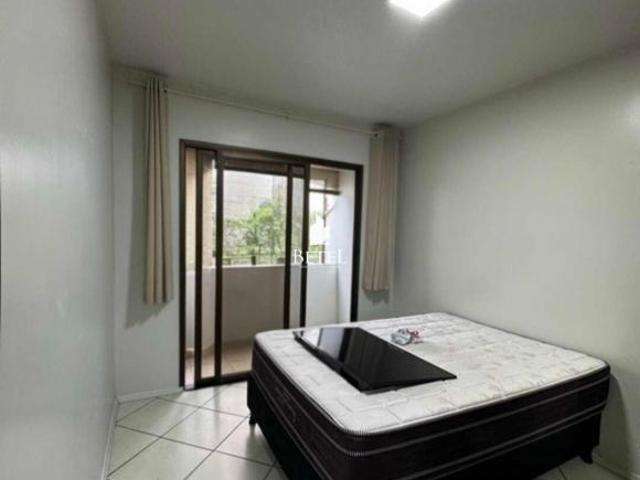 Apartamento à venda no bairro Exposição Caxias do Sul/RS