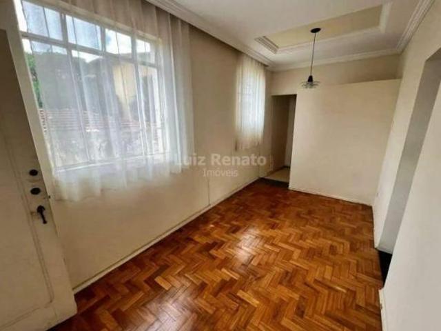 Apartamento à venda no bairro Floresta