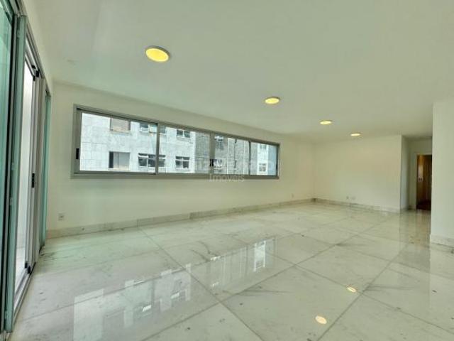 Apartamento à venda no bairro Funcionários
