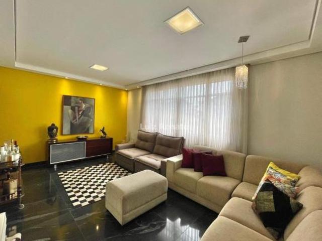 Apartamento à venda no bairro Grajaú