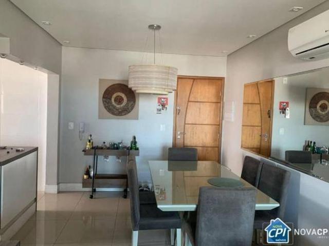 Apartamento à venda no bairro Guilhermina, Praia Grande – 2 quartos, 1 suíte, varanda e lazer comple