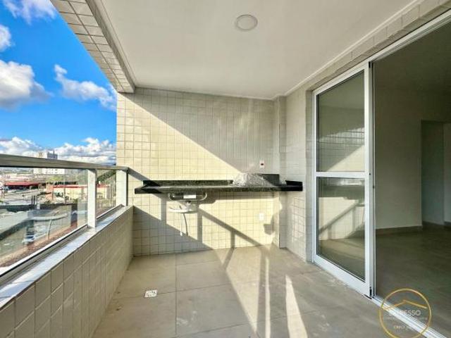 Apartamento à venda no bairro Guilhermina Praia Grande/SP