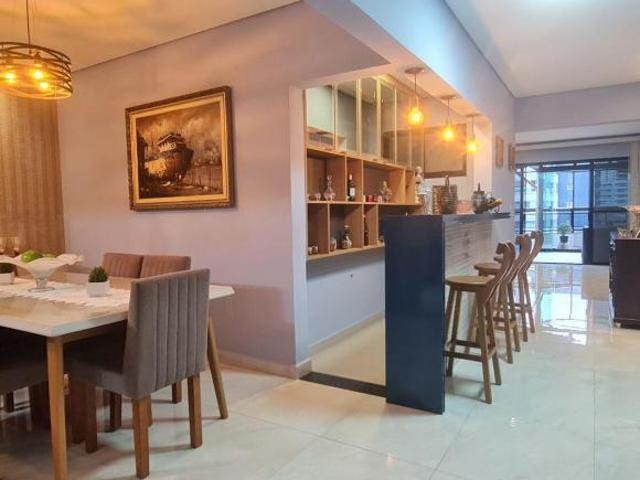 Apartamento à venda no bairro Guilhermina Praia Grande/SP