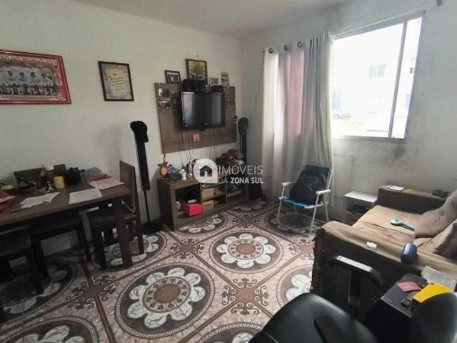 Apartamento à venda no bairro Hípica Porto Alegre/RS