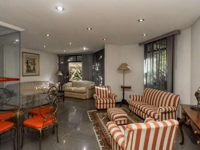 Apartamento à venda no bairro Itaim Bibi São Paulo/SP