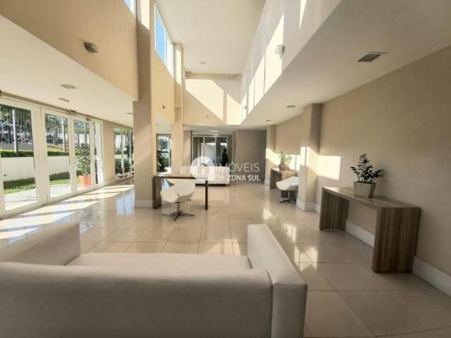 Apartamento à venda no bairro Jardim Botânico Porto Alegre/RS