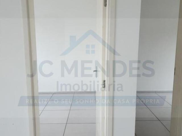 Apartamento à venda no bairro Jardim Guarujá Colombo/PR