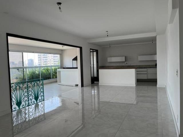 Apartamento à venda no bairro Jardim das Acácias São Paulo/SP, Zona Sul