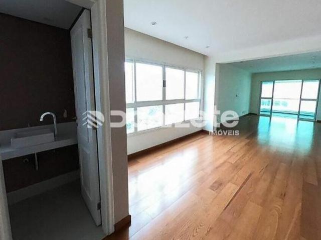 Apartamento à venda no Bairro Jardim em Santo André!