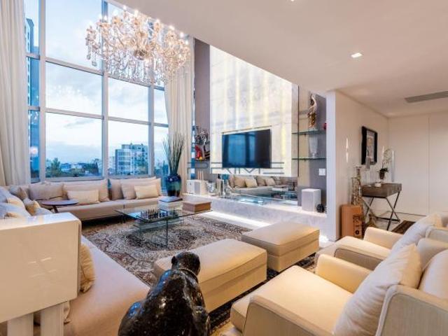 Apartamento à venda no bairro Jardim Europa Porto Alegre/RS