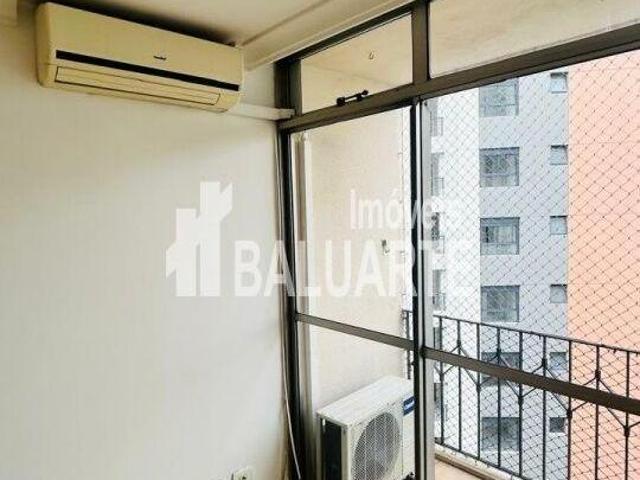Apartamento a Venda no Bairro Jardim Marajoara SP 64 m²