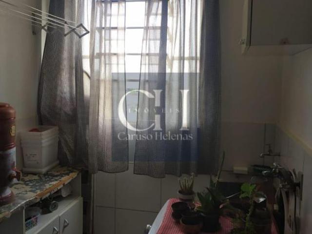 Apartamento à venda no bairro Jardim Strass Londrina/PR