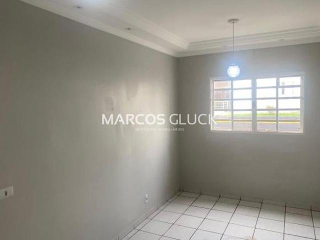 Apartamento à venda no bairro Jardim Strass Londrina/PR, Norte