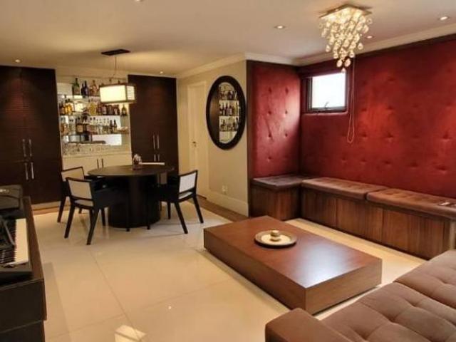 Apartamento à venda no bairro Jardim Paulista em São Paulo/SP