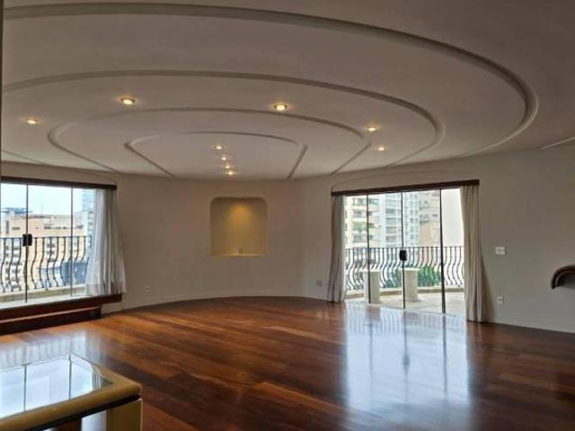 Apartamento à venda no bairro Jardim Paulista em São Paulo/SP