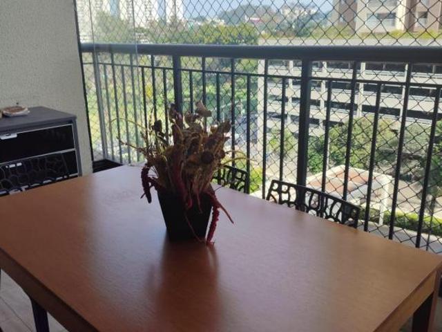 Apartamento à venda no bairro Jardim Tupanci Barueri/SP
