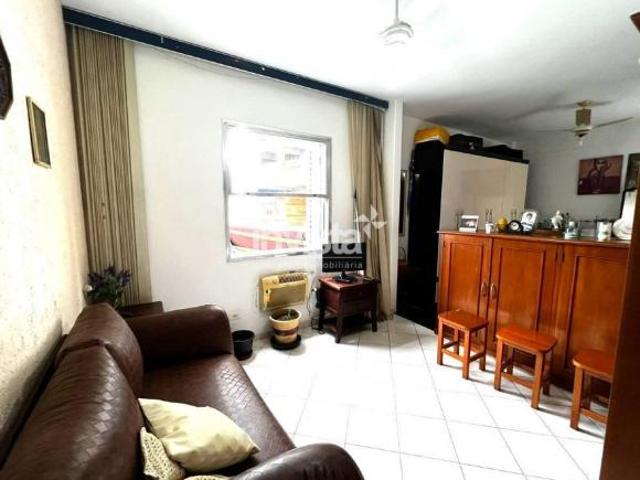 Apartamento à venda no bairro José Menino