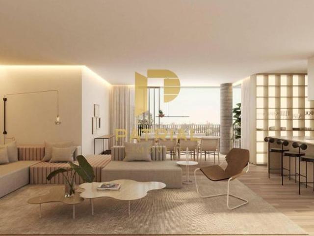 Apartamento à venda no bairro Juvevê