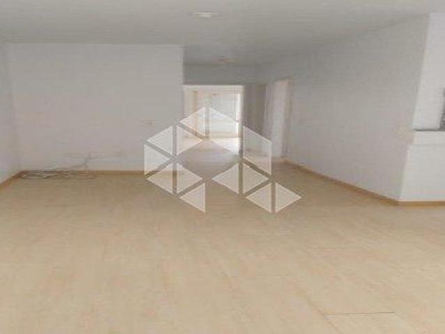 Apartamento à venda no bairro Licorsul