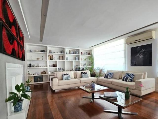 Apartamento à venda no bairro Lourdes Belo Horizonte/MG