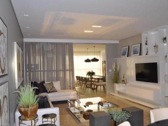 Apartamento à venda no Bairro Martins em Uberlândia