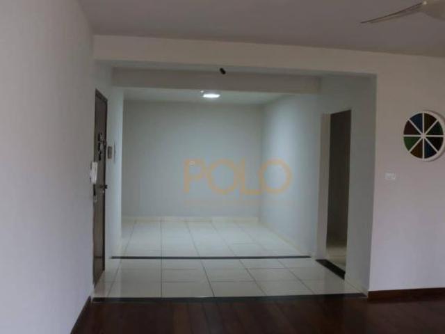 Apartamento à venda no bairro Maracanã em Uberlândia