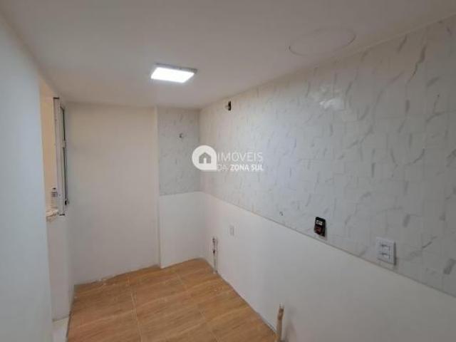 Apartamento à venda no bairro Mato Grande Canoas/RS