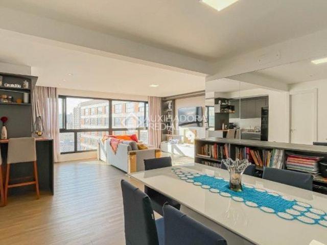 APARTAMENTO À VENDA NO BAIRRO MENINO DEUS LE CHAIM