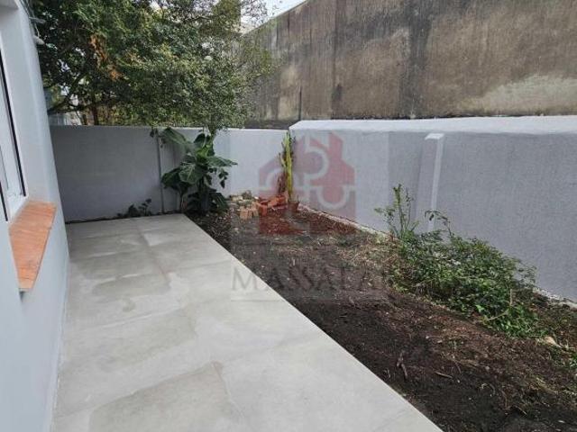 Apartamento à venda no bairro Menino Deus Porto Alegre/RS