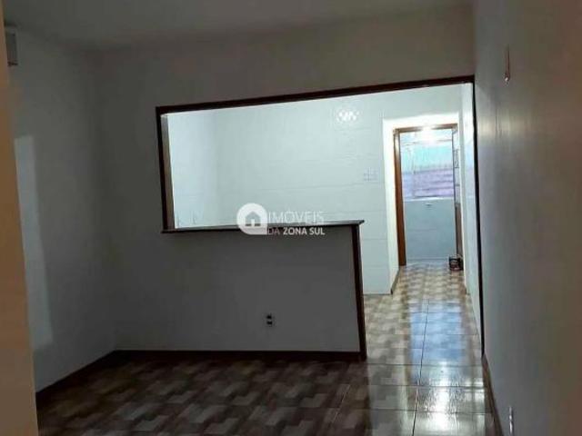 Apartamento à venda no bairro Menino Deus Porto Alegre/RS