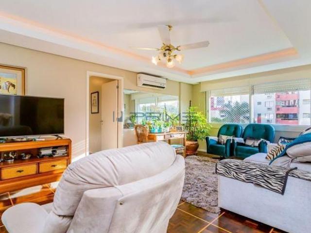Apartamento à venda no bairro Menino Deus Porto Alegre/RS