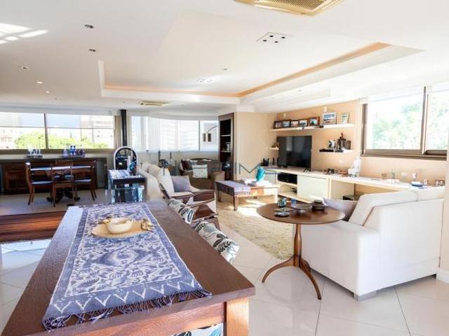 Apartamento à venda no bairro Mont&apos Serrat Porto Alegre/RS