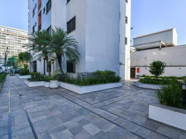 Apartamento à venda no bairro Moema São Paulo/SP