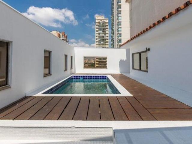 Apartamento à venda no bairro Moema São Paulo/SP