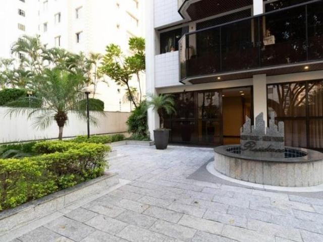 Apartamento à venda no bairro Moema São Paulo/SP