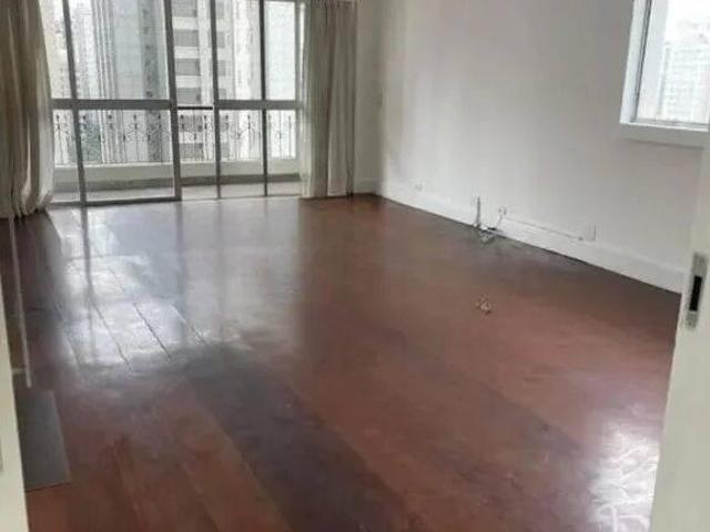 Apartamento à venda no bairro Moema São Paulo/SP, Zona Sul