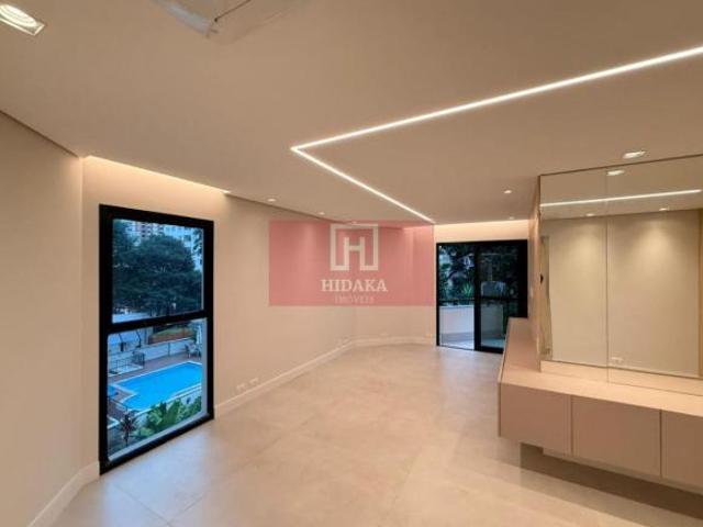 Apartamento à venda no bairro Moema São Paulo/SP, Zona Sul