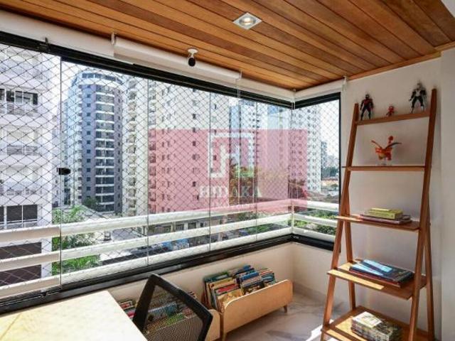 Apartamento à venda no bairro Moema São Paulo/SP, Zona Sul