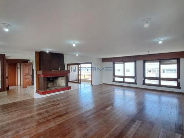 Apartamento à venda no bairro Moinhos de Vento Porto Alegre/RS, Zona Norte