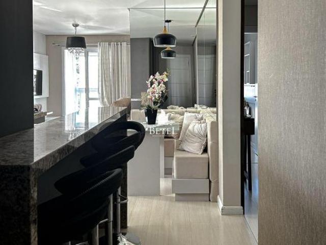 Apartamento à venda no bairro Morada dos Alpes Caxias do Sul/RS