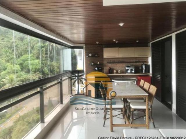 Apartamento à venda no bairro Morro Sorocotuba em Guarujá/SP