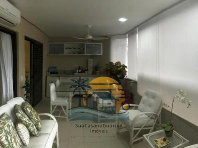 Apartamento à venda no bairro Morro Sorocotuba em Guarujá/SP