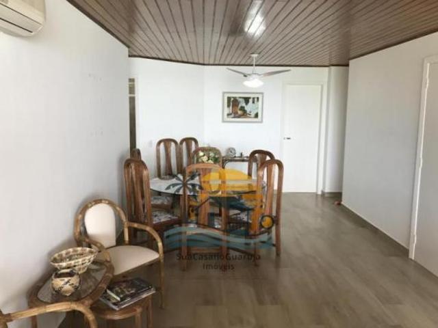 Apartamento à venda no bairro Morro Sorocotuba em Guarujá/SP