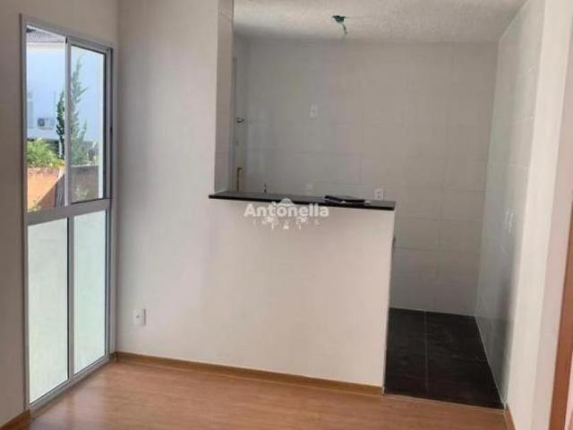 Apartamento à venda no Bairro Panazzolo