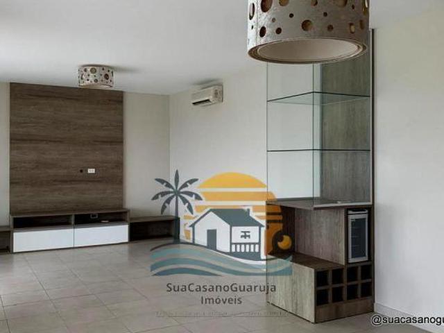Apartamento à venda no bairro Parque Enseada em Guarujá/SP