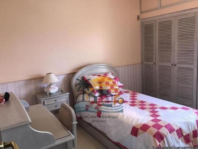 Apartamento à venda no bairro Parque Enseada em Guarujá/SP