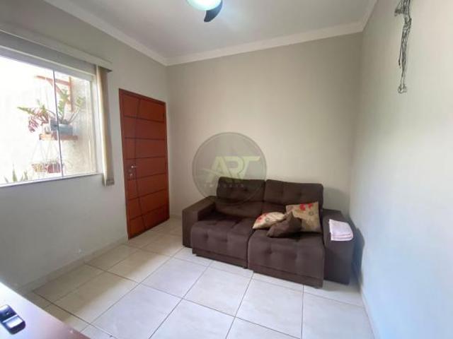 Apartamento à venda no bairro Parque Universitário Americana/SP