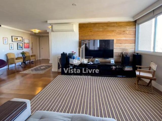 Apartamento à venda no bairro Perdizes, em São Paulo, oferece uma oportunidade única para vivenciar